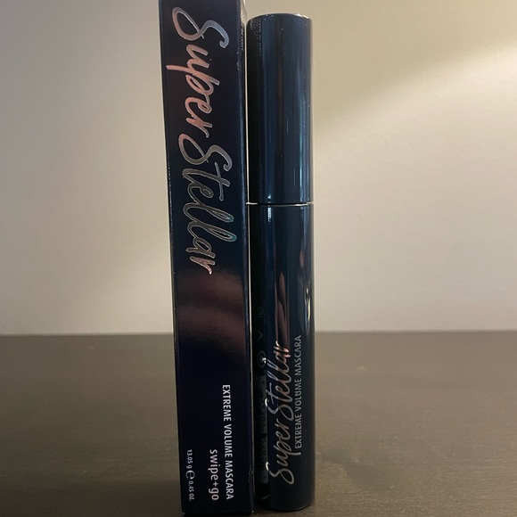 Lune + Aster | Makeup | Lune Aster Superstellar Extreme Volume Mascara 3 G 45 Oz Full Size Nib ...